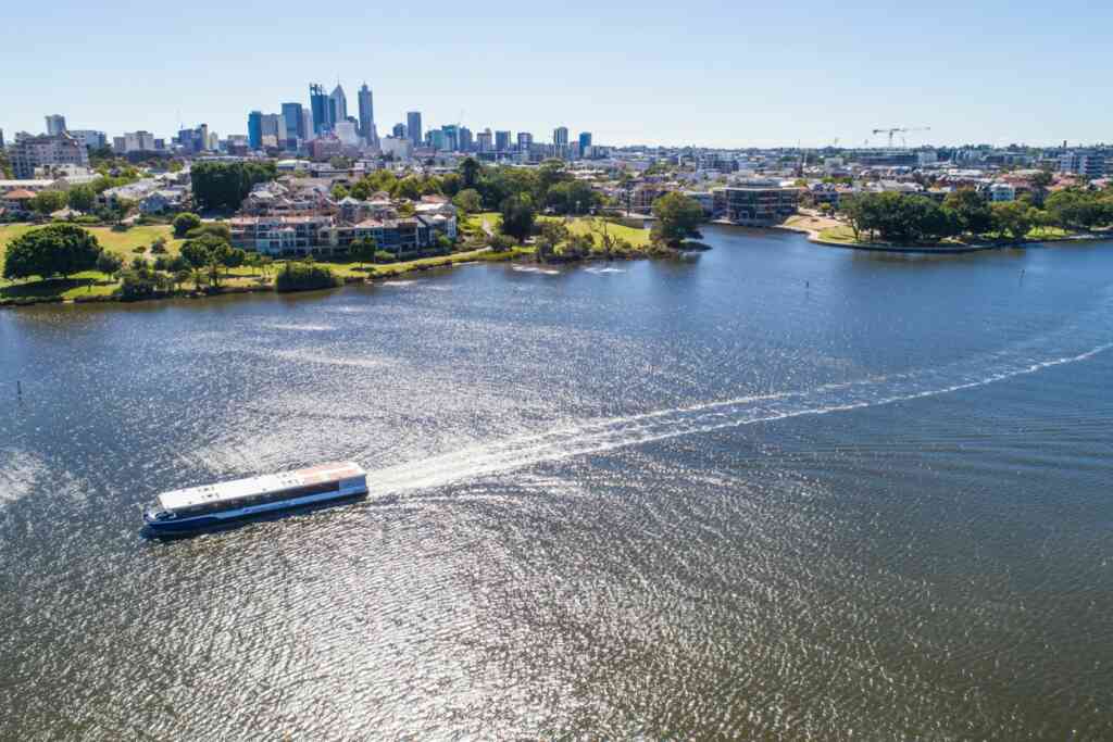 2022 WA Tourism Award Winners - Captain Cook Cruises Western Australia